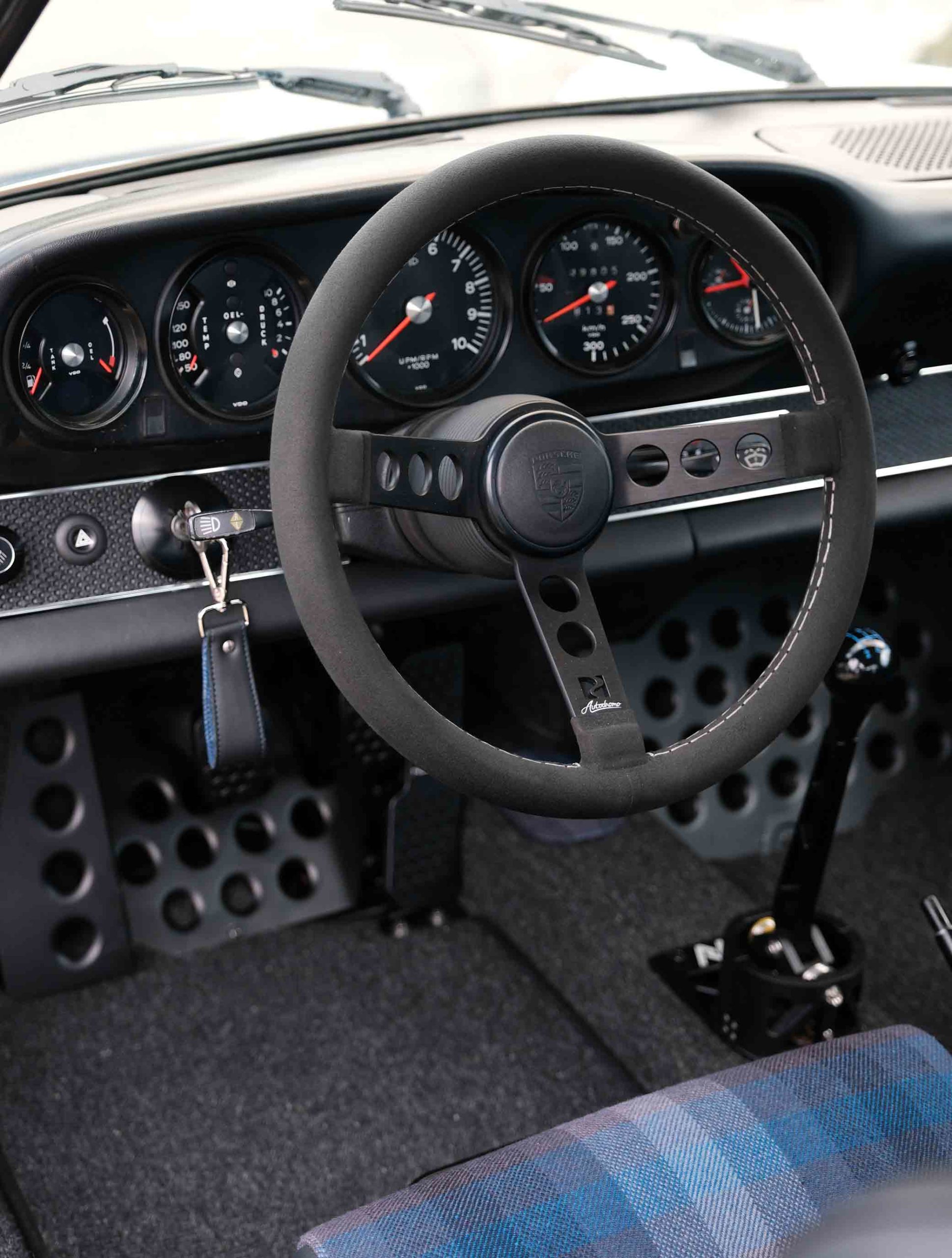 Restauration d'une Porsche 911 RST Outlaw : Mentionnée dans les Livres ...